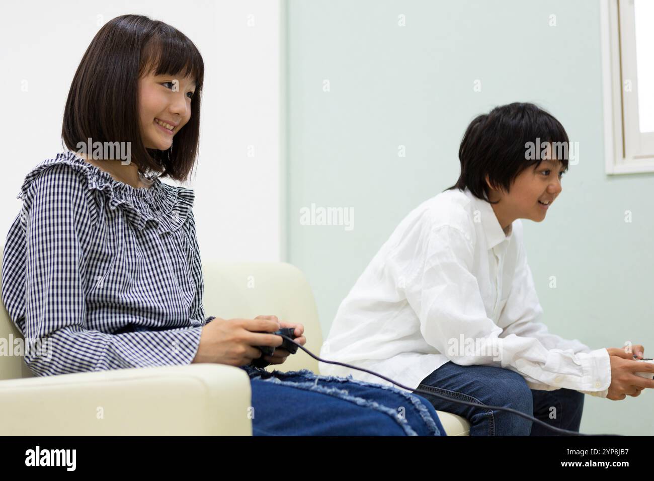 Japanese students game hi-res stock photography and images - Alamy