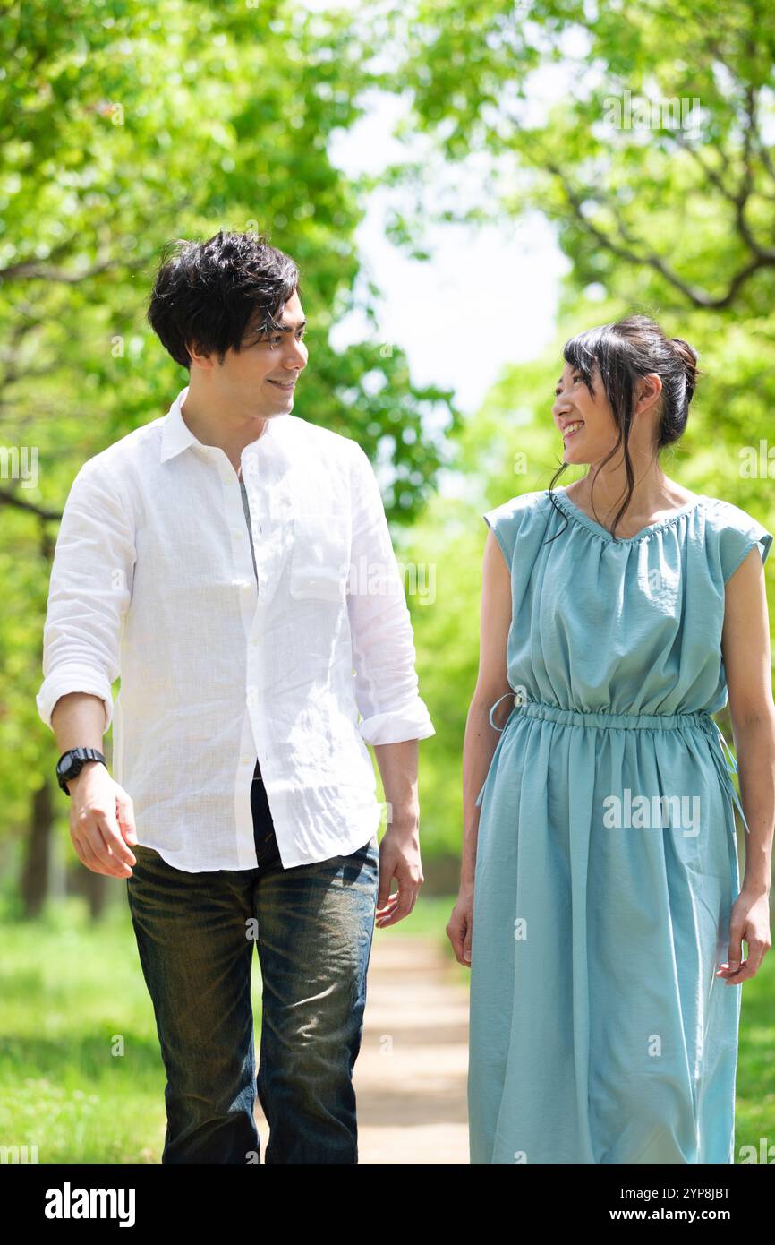 Chat walk hi-res stock photography and images - Alamy