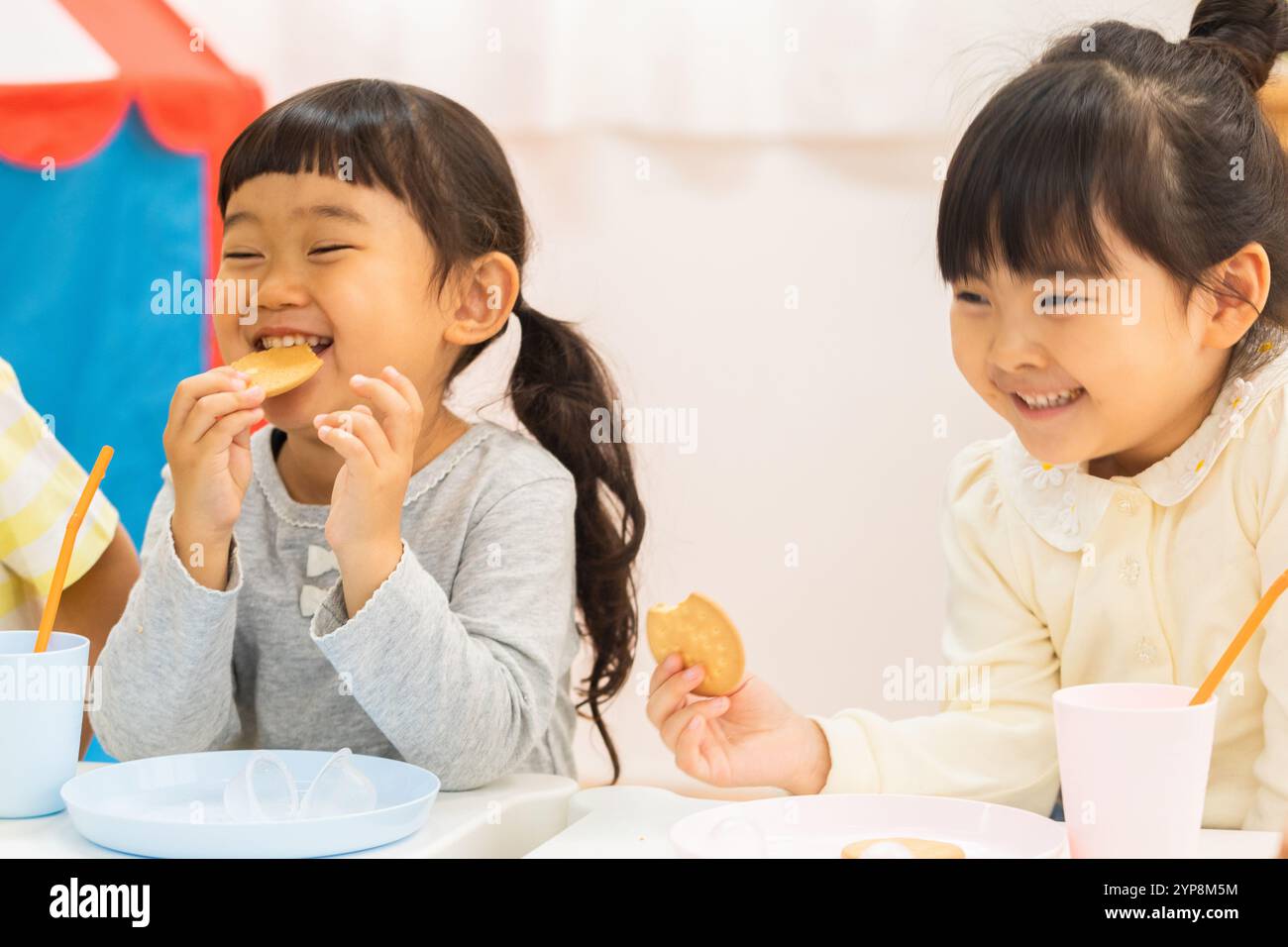 Kindergarten time hi-res stock photography and images - Alamy