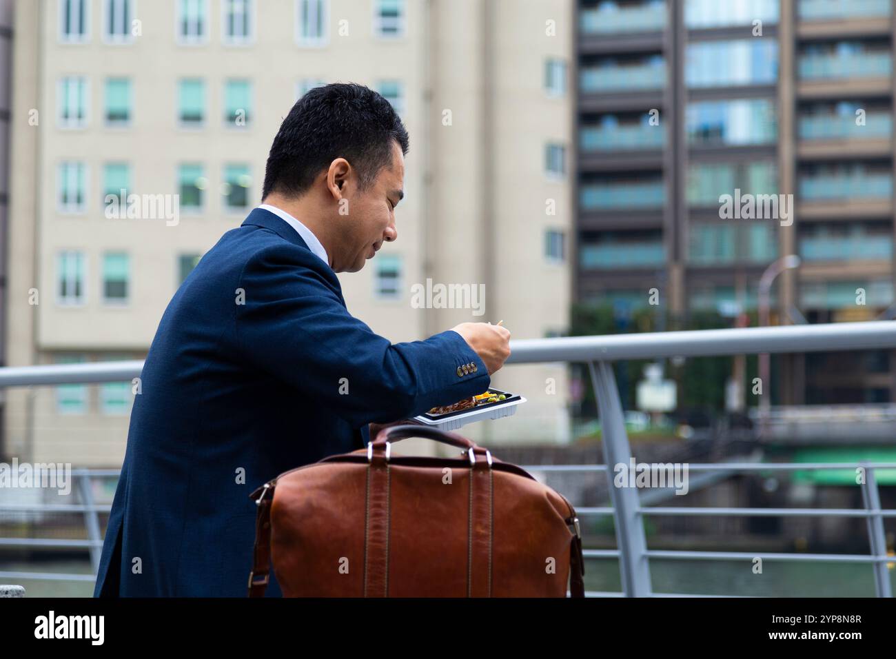 Convenience store bento hi-res stock photography and images - Alamy