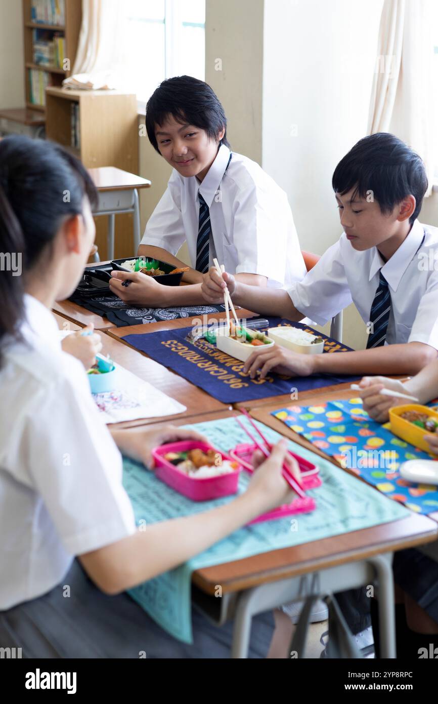 High school boy work hi-res stock photography and images - Alamy