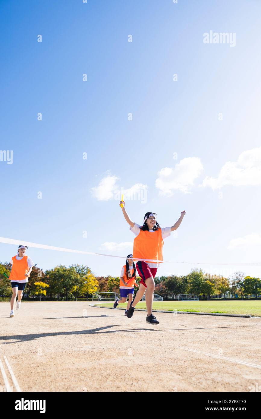 Japanese students running hi-res stock photography and images - Alamy