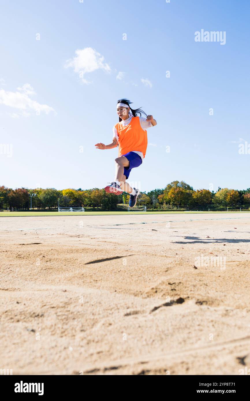 Sports day school high jump hi-res stock photography and images - Alamy