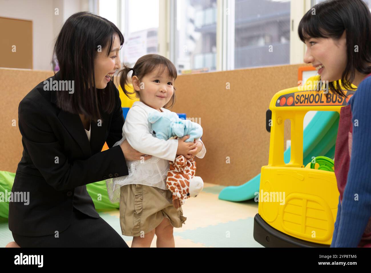 Dropping off child hi-res stock photography and images - Alamy