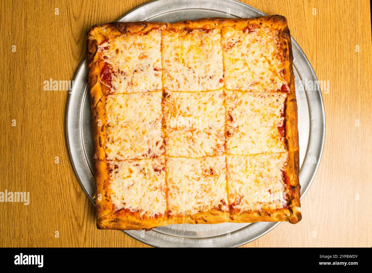 Square plain pizza Stock Photo - Alamy