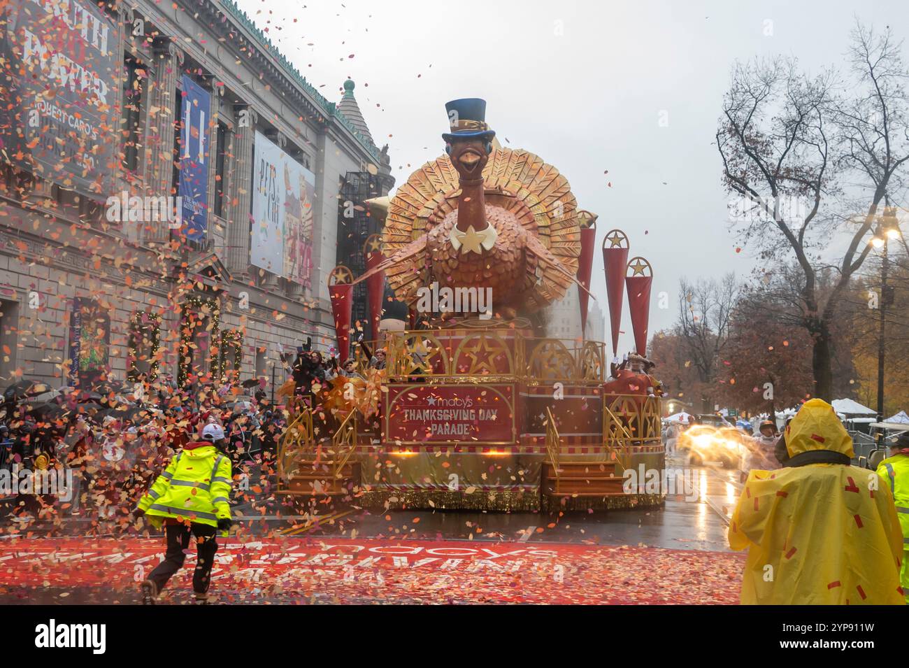 New York, United States. 28th Nov, 2024. Tom Turkey float moves through ...