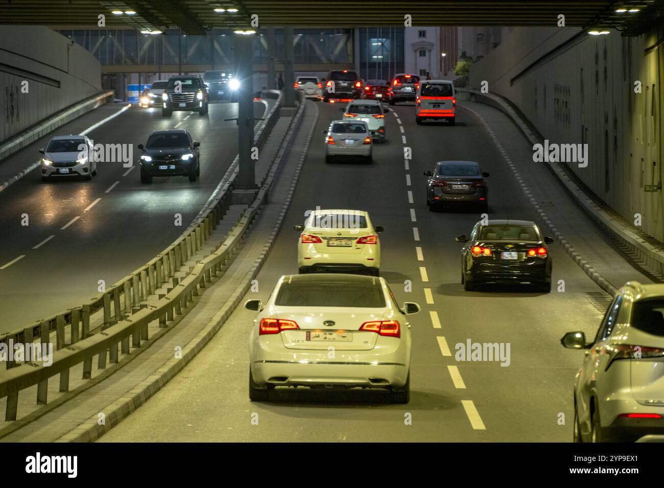 Doha Roads and traffic. bridges and underpass Stock Photo - Alamy