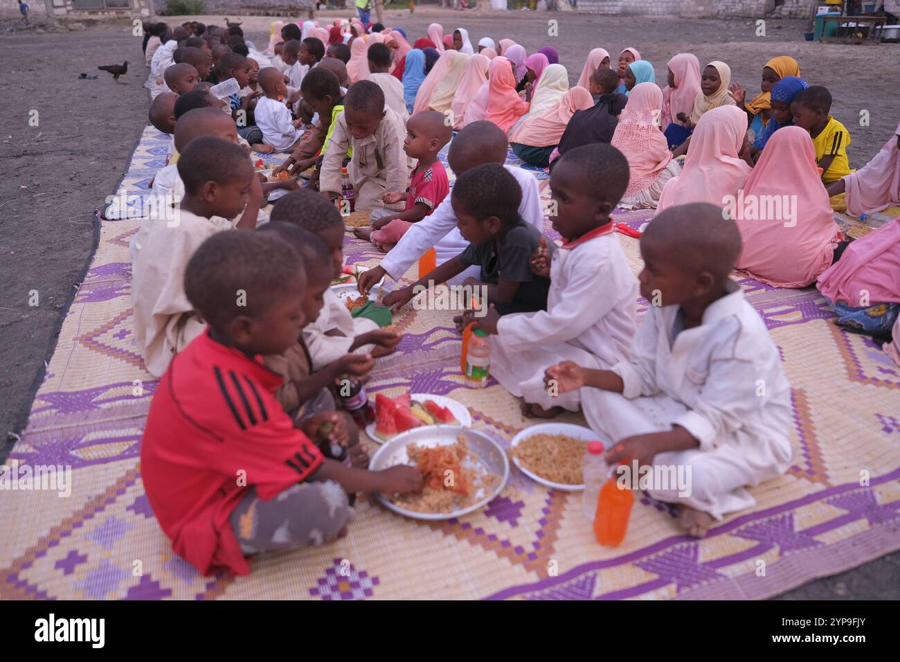 Tanzanya, Arusha - January 08 2023: Ramadan iftar food aid, food aid ...
