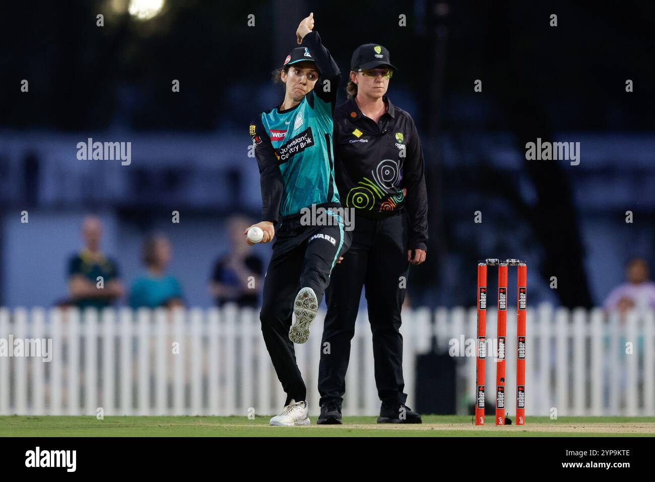 Brisbane, Australia. 29th Nov, 2024. Charli Knott of the Heat in action ...