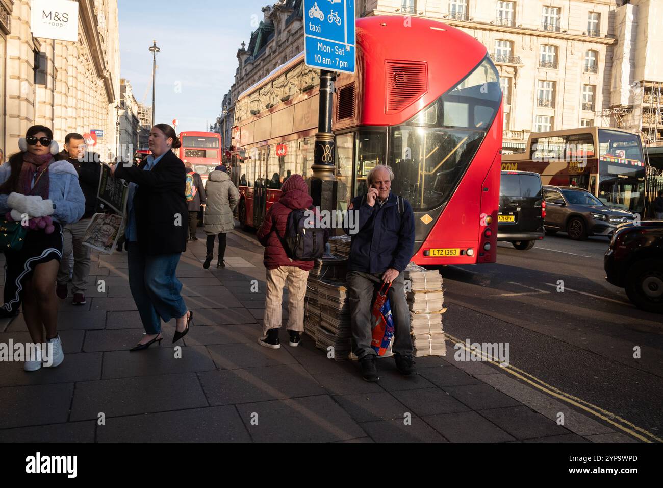 How newspapers are printed hi-res stock photography and images - Alamy