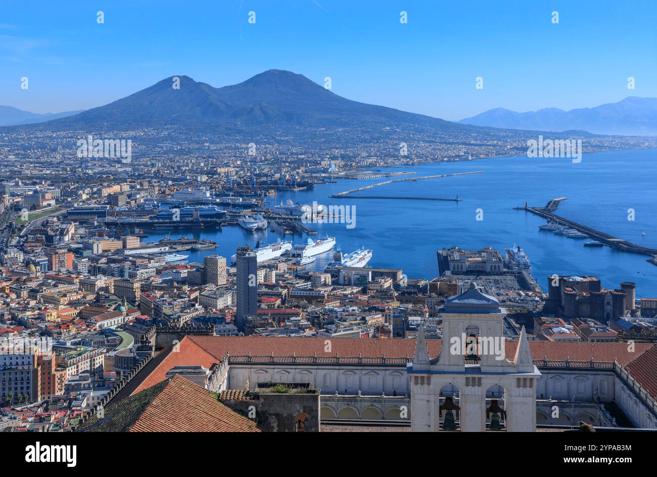 Naples cityscape: view of the port in the Gulf of Naples and Mount ...