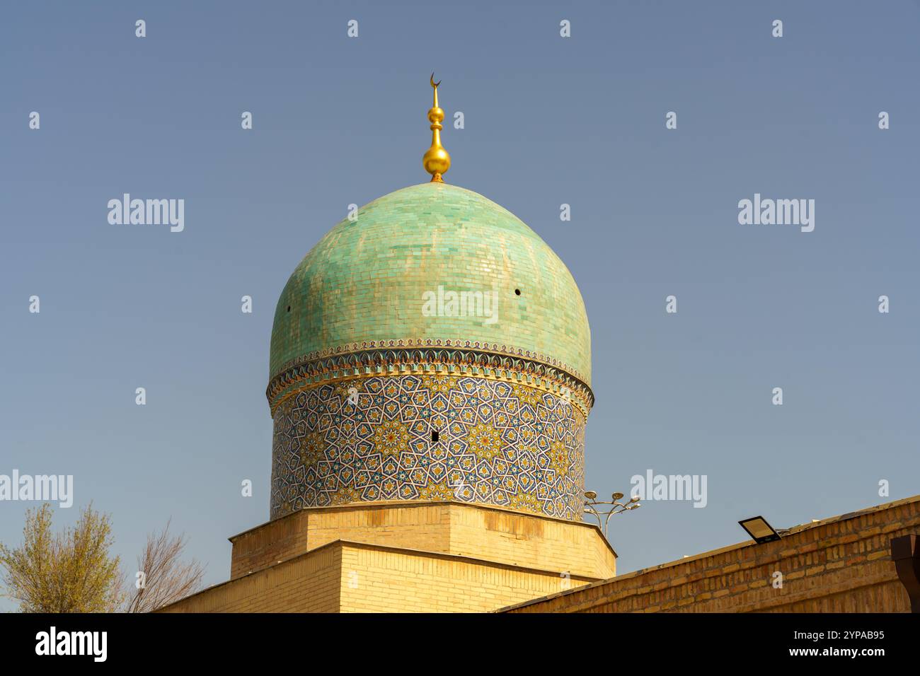 Green dome hi-res stock photography and images - Alamy