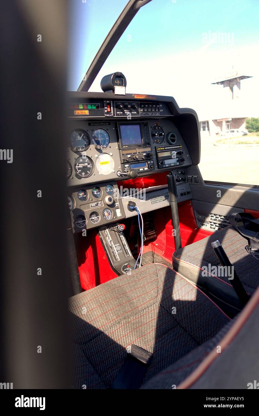 Instrument panel in the cockpit of a training aircraft Stock Photo - Alamy