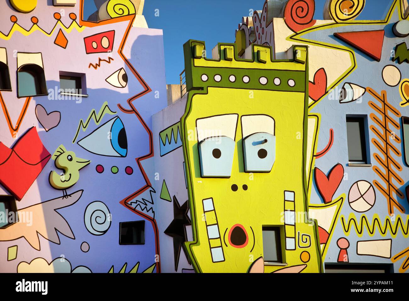Happy Rizzi House, residential building with pop art paintings, Germany ...