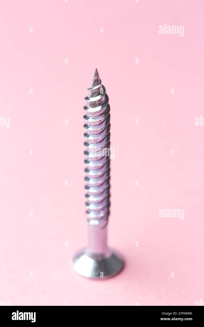 Silver coloured screw hi-res stock photography and images - Alamy