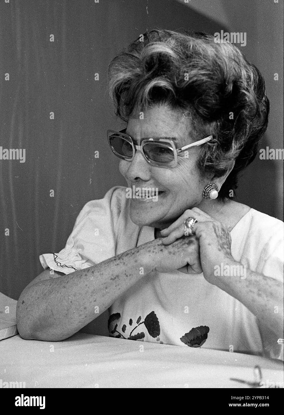 Spanish-Argentine actress and vedette Gloria Guzmán during a press ...
