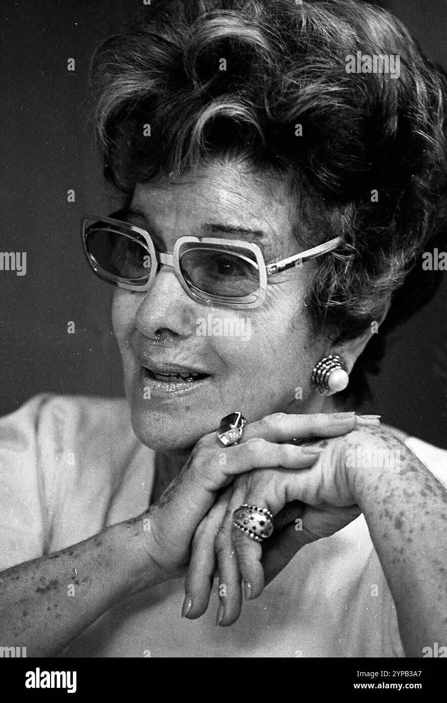 Spanish-Argentine actress and vedette Gloria Guzmán during a press ...