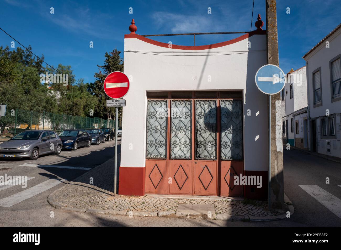 One way traffic system on the streets of Tavira, Algarve, Portugal ...
