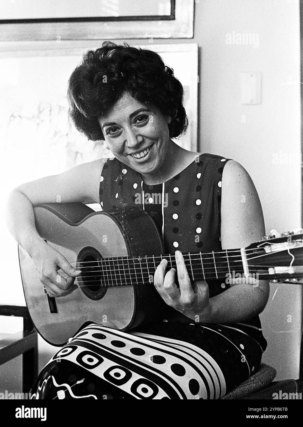 Argentine guitarrist Irma Costanzo during a press interview, Buenos ...