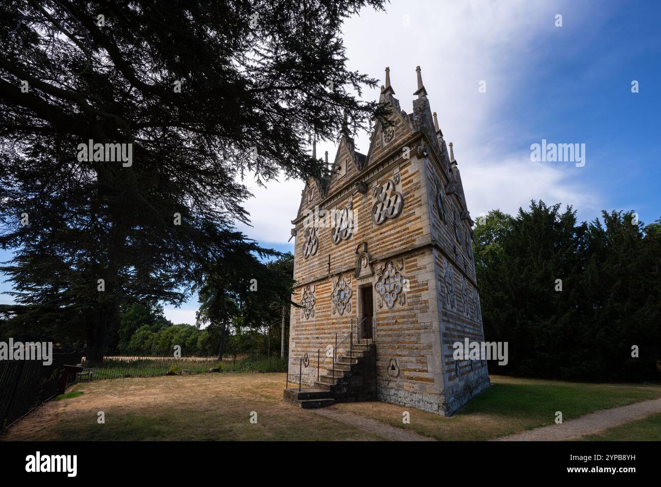 The Triangular Lodge is a Grade I lfolly, designed by Sir Thomas ...