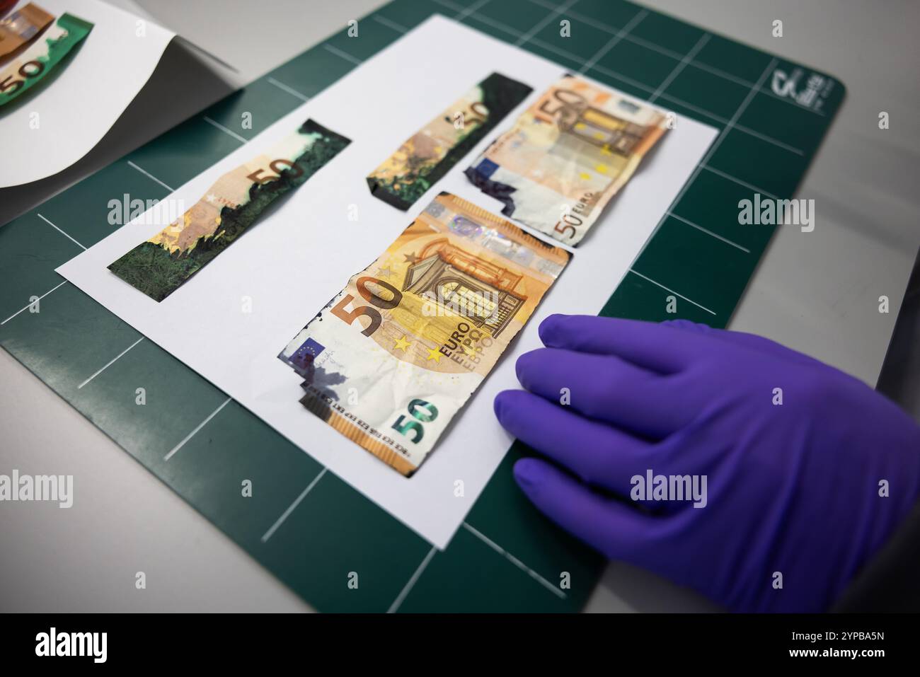 Inktonderzoeken hi-res stock photography and images - Alamy