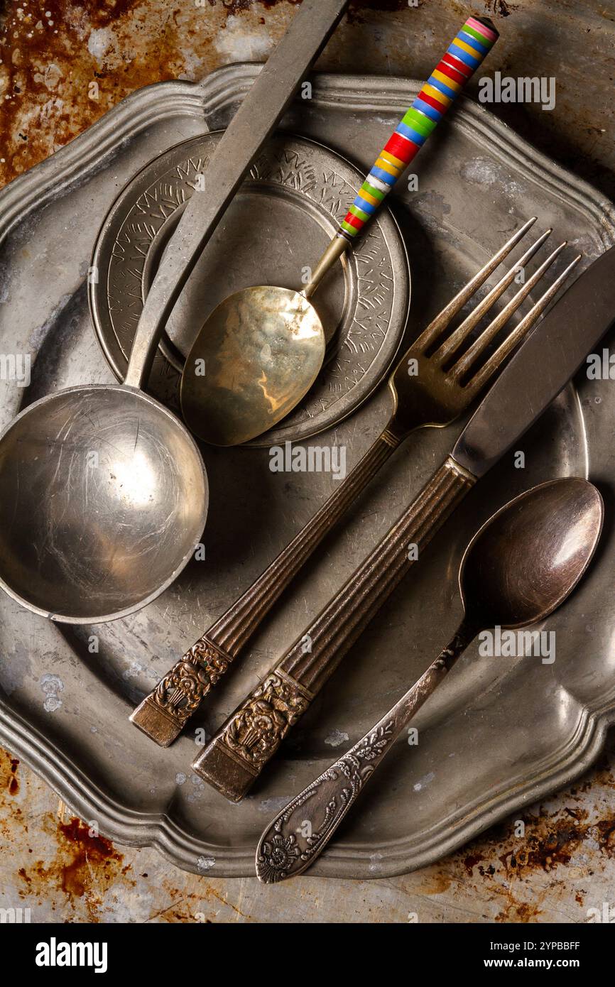Stained dirty unhygienic kitchen hi-res stock photography and images ...
