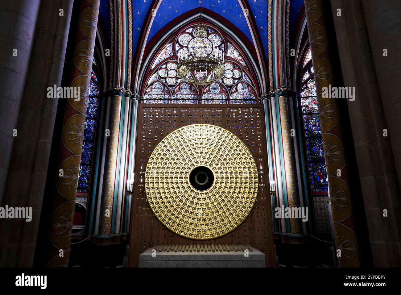 This photograph shows the Crown of thorns inside the reliquary of the ...