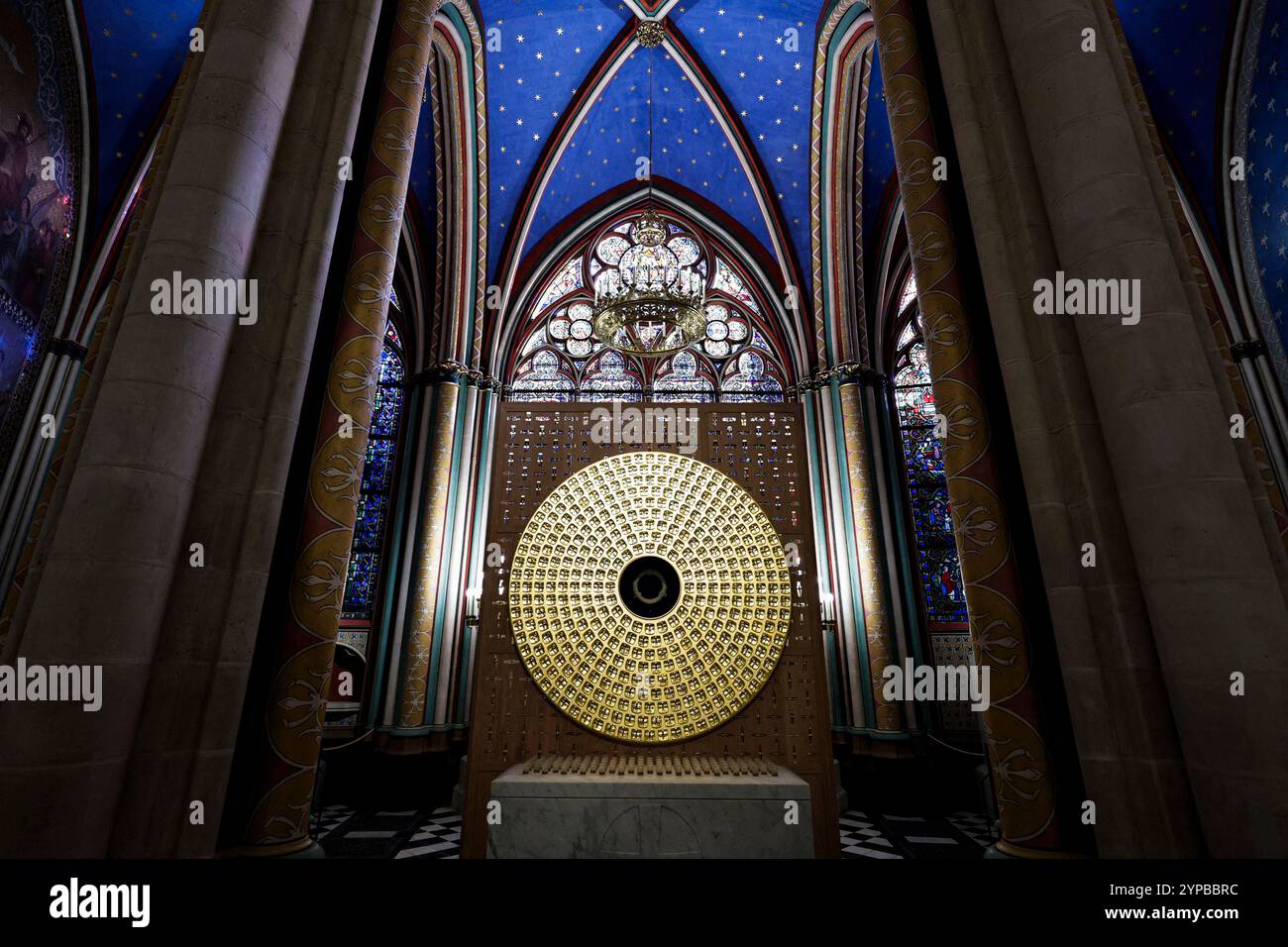 This photograph shows the Crown of thorns inside the reliquary of the Crown of Thorns designed ...