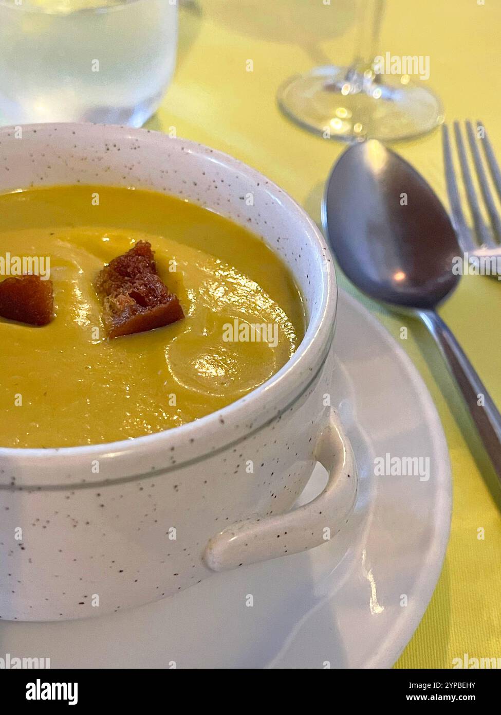 Courgette puree hi-res stock photography and images - Alamy