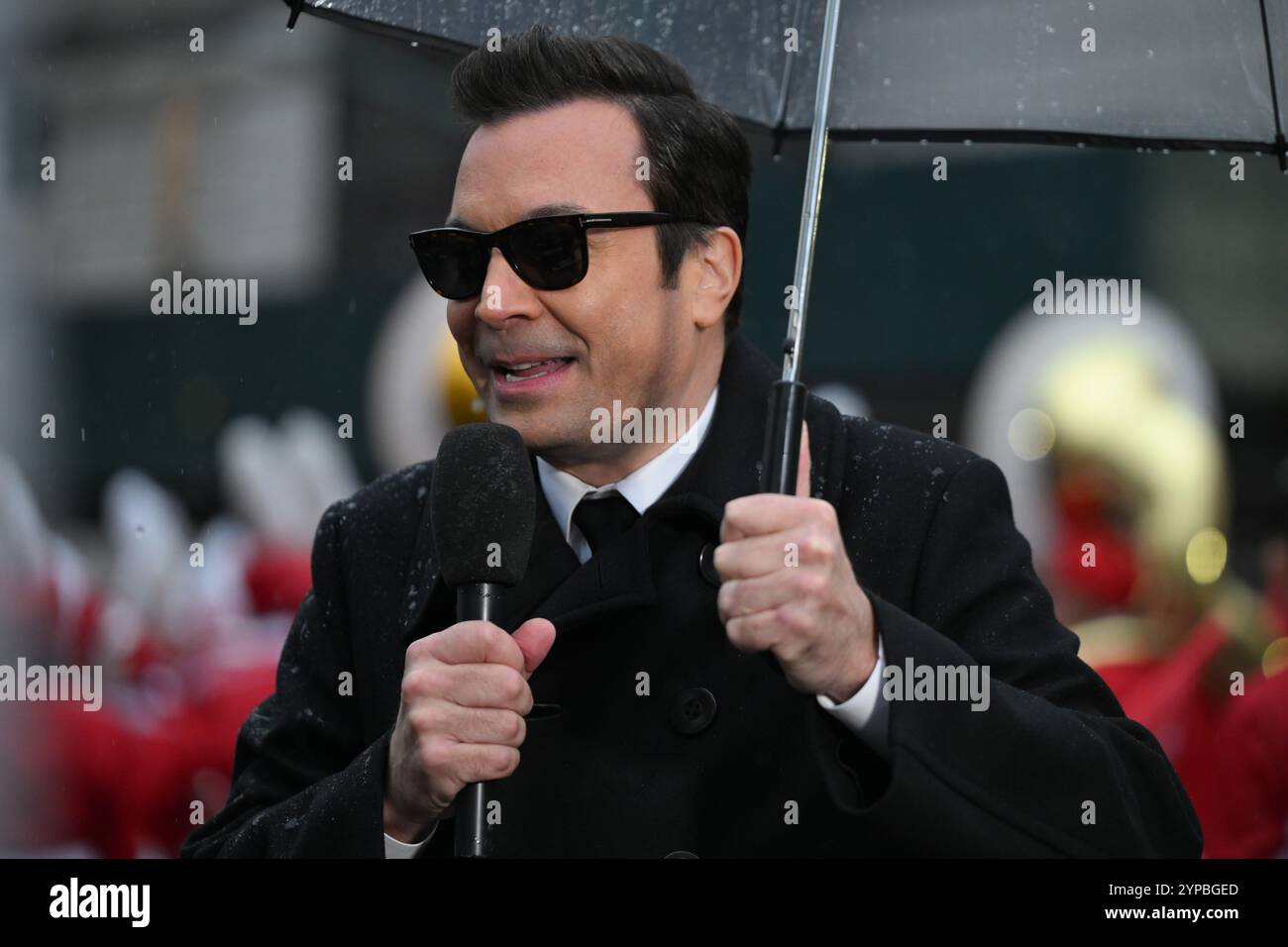 Jimmy Fallon attends the 98th Annual Macy's Thanksgiving Day Parade on ...
