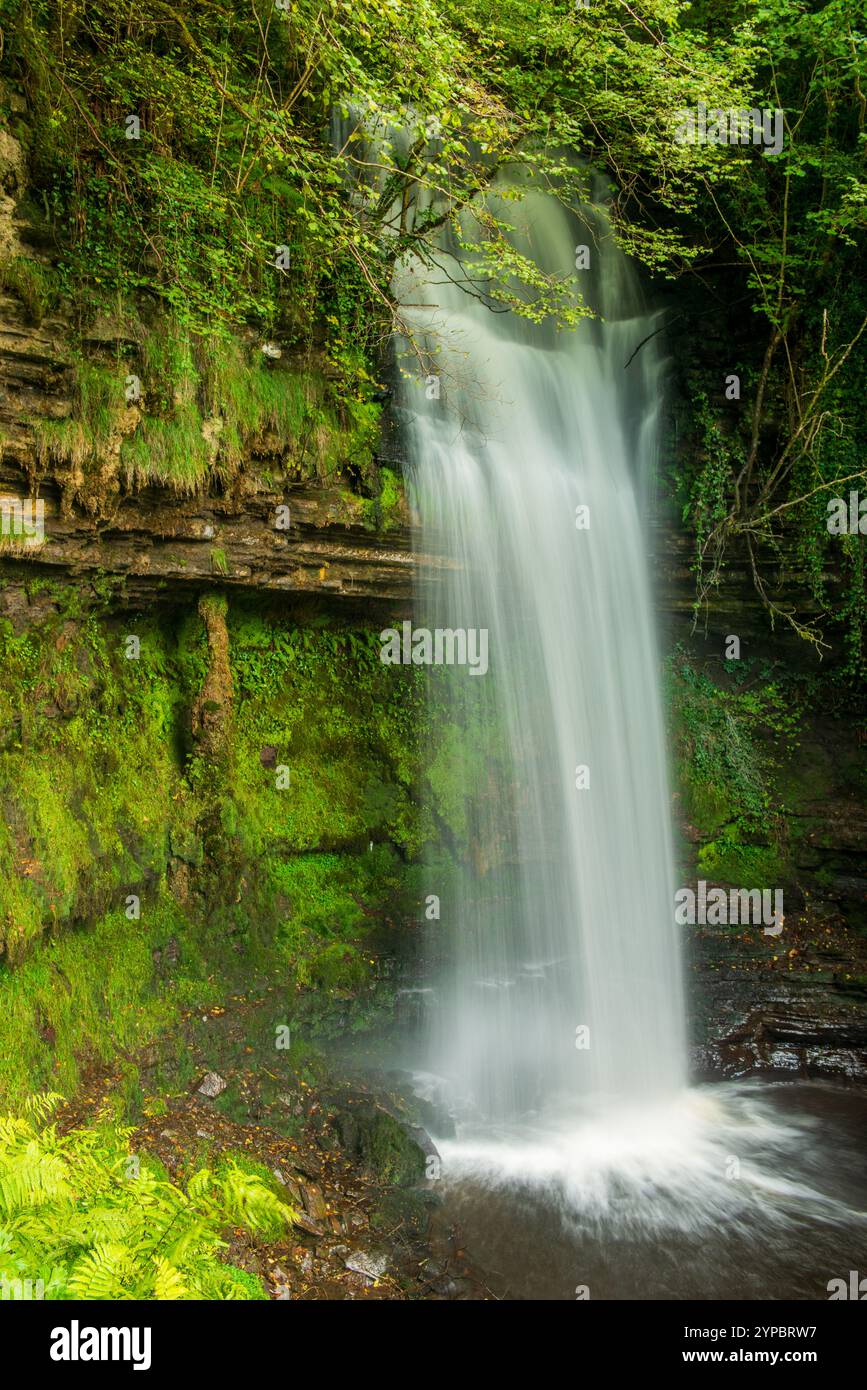 glencar waterfall country leitrim Stock Photo - Alamy