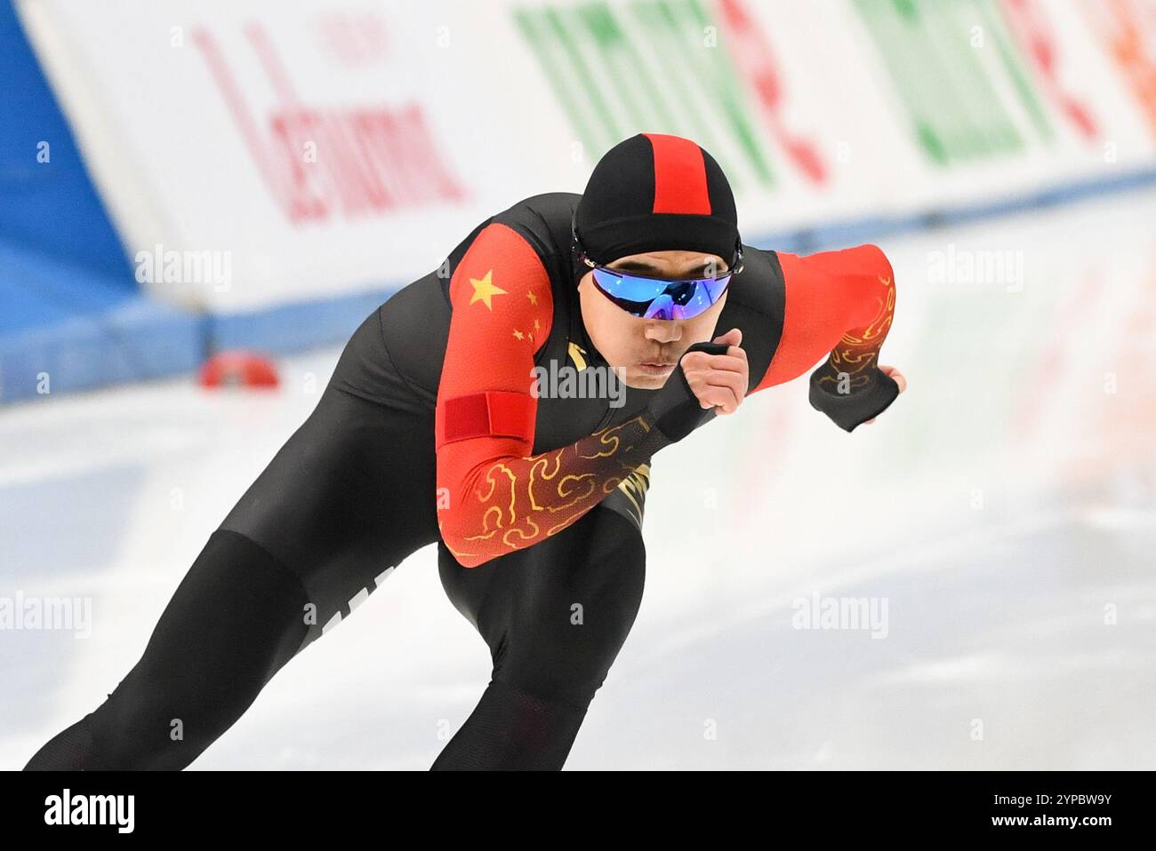 Beijing, China. 29th Nov, 2024. Gao Tingyu of China competes during the ...