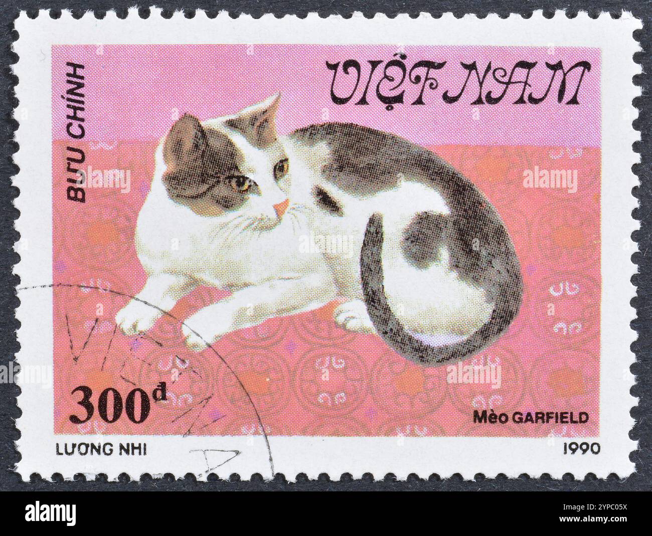 Garfield cat stamp hi-res stock photography and images - Alamy