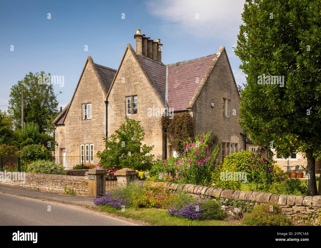 Clipsham road hi-res stock photography and images - Alamy