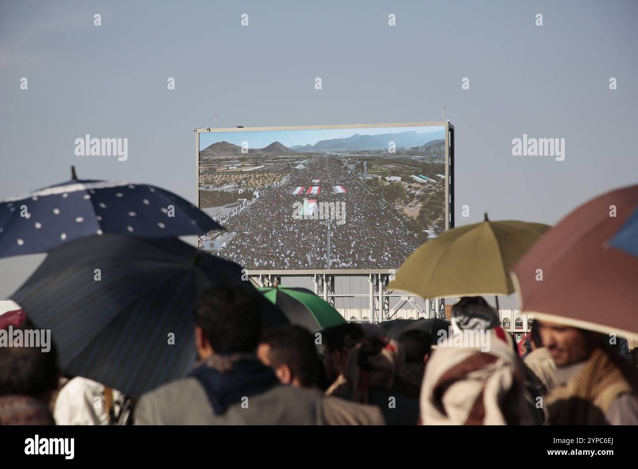 YEMEN GAZA SOLIDARITY DAY RALLY. Houthi supporters gathered in front of ...