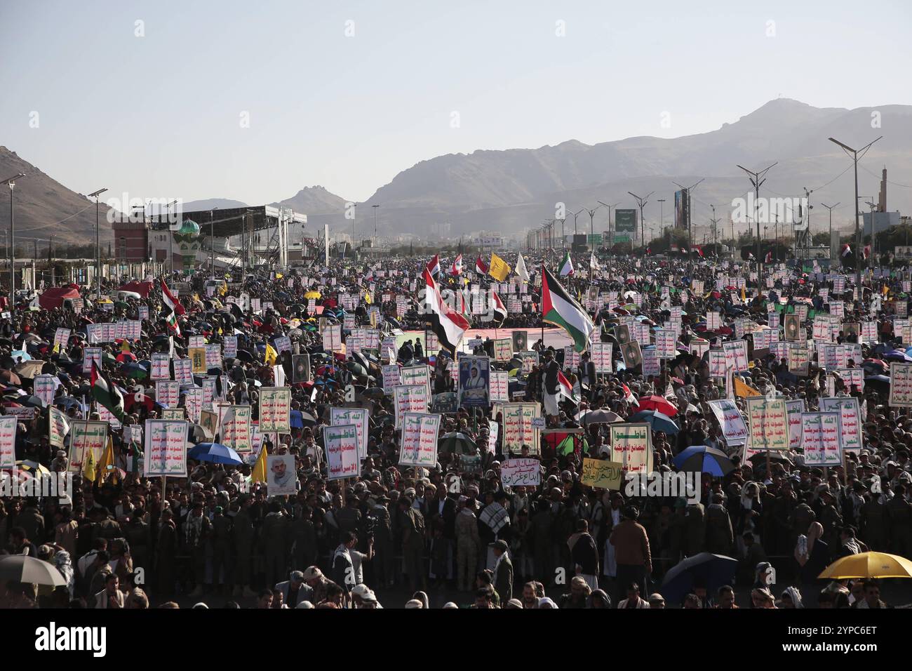 YEMEN GAZA SOLIDARITY DAY RALLY. Houthi supporters take part in a rally ...