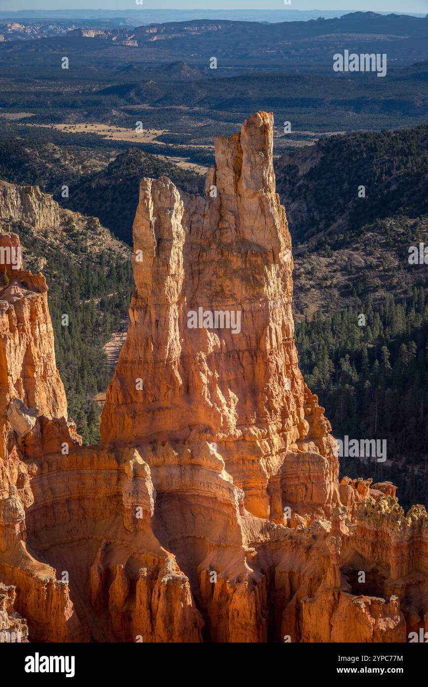 Discover breathtaking sandstone formations at Bryce Canyon, Utah ...