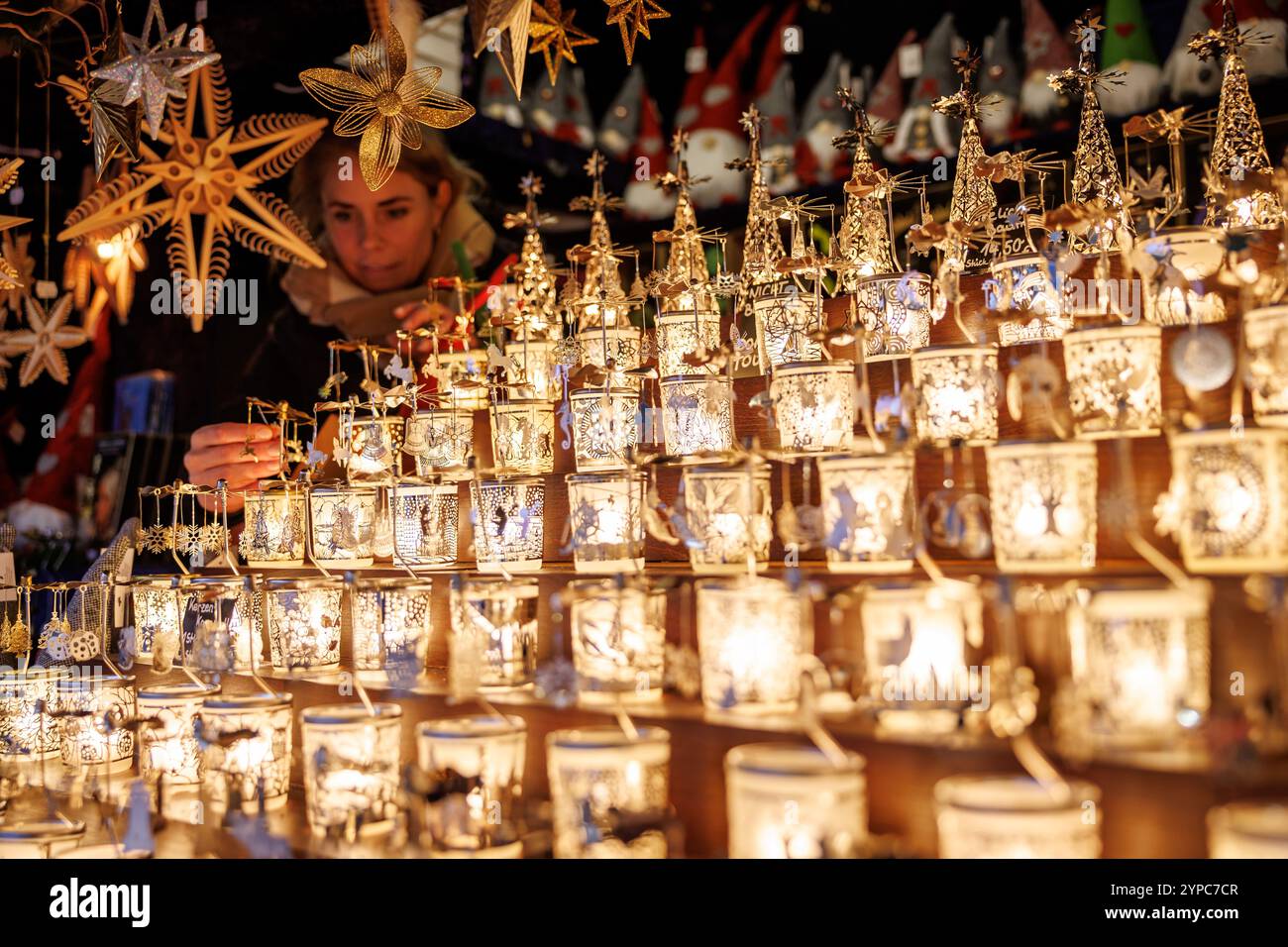 Nuremberg, Germany. 29th Nov, 2024. Christmas decorations are on sale ...