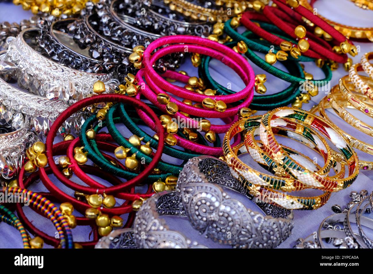 Vintage jewellery shop pune hi-res stock photography and images - Alamy