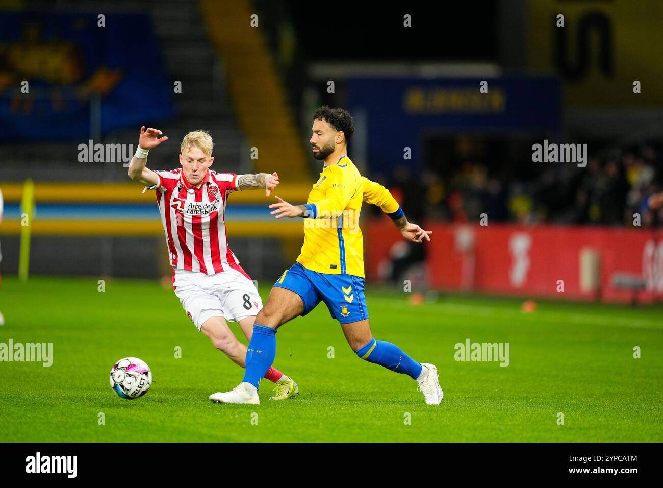 Broendby, Denmark. 29th Nov, 2024. Broendby IF moeder AaB i Superligaen ...