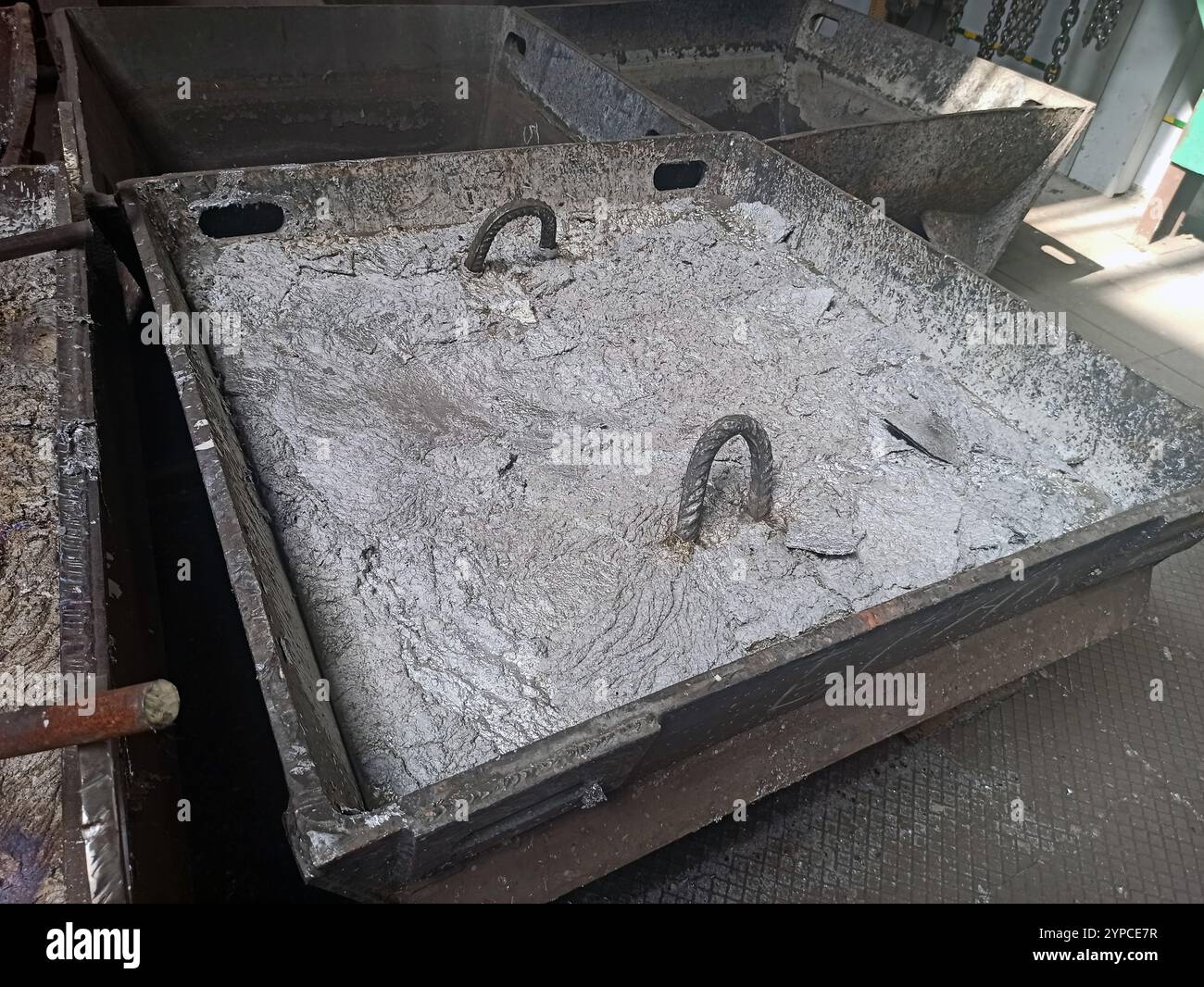 Ingot lead hi-res stock photography and images - Alamy