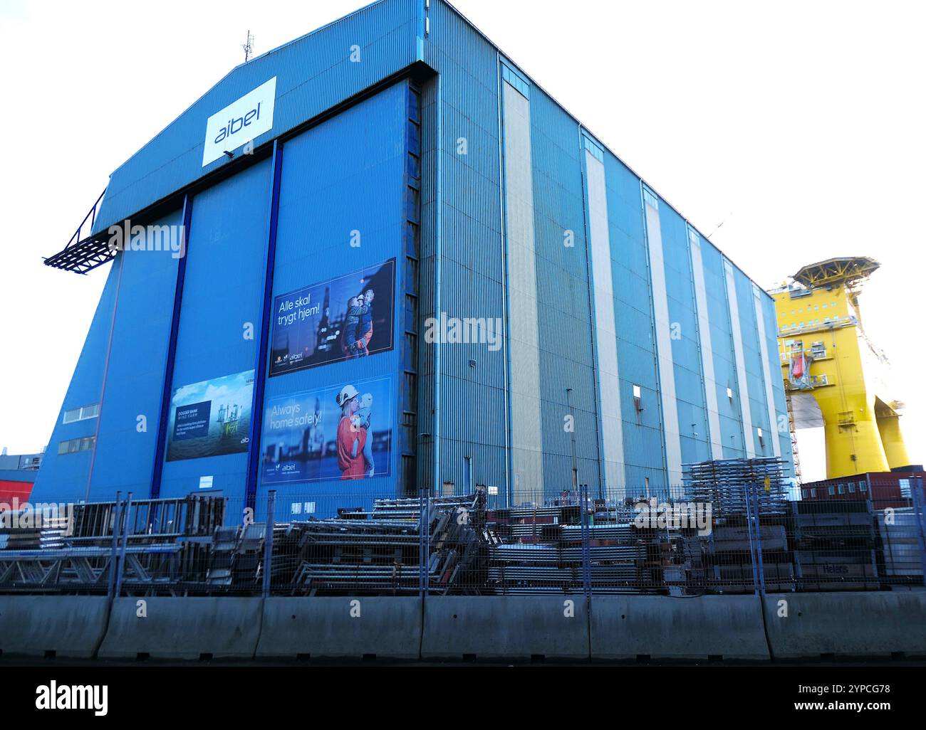 Windfarm windfarms building builders North Sea Oil gas building site ...