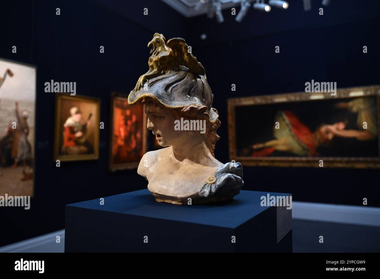 Gustav klimtartist hi-res stock photography and images - Alamy