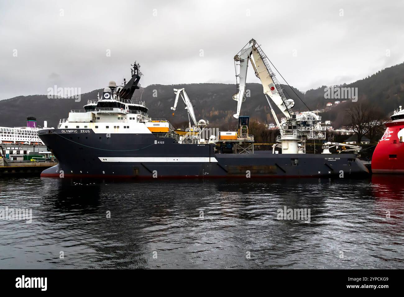 Offshore AHTS anchor handling and construction vessel Olympic Zeus at ...