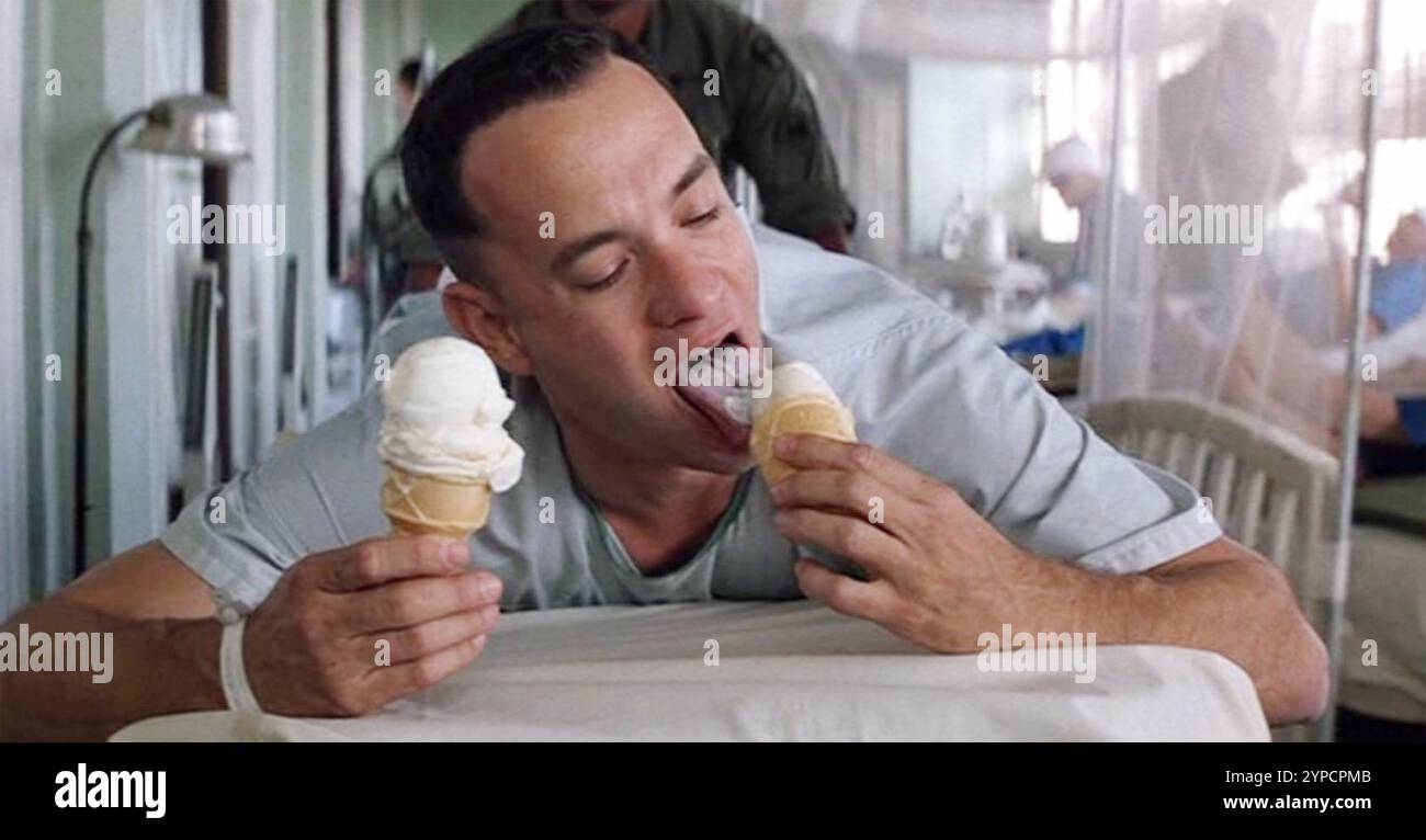 FORREST GUMP 1994 Paramount Pictures film with Tom Hanks as Gump Stock ...