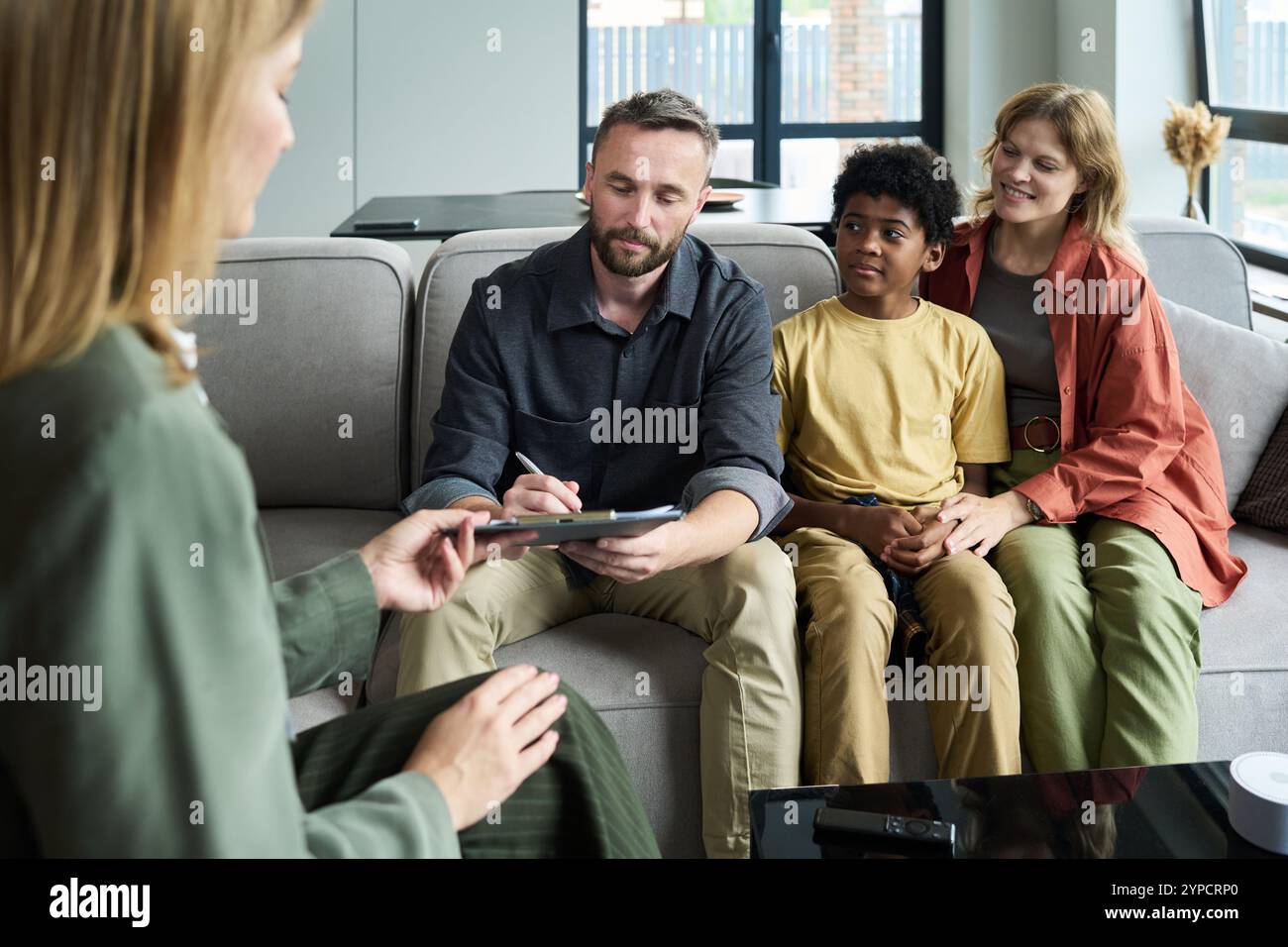 Child mental health therapist hi-res stock photography and images - Alamy