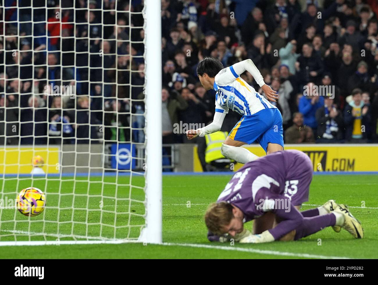 Kaoru mitoma goal celebration hi-res stock photography and images - Alamy