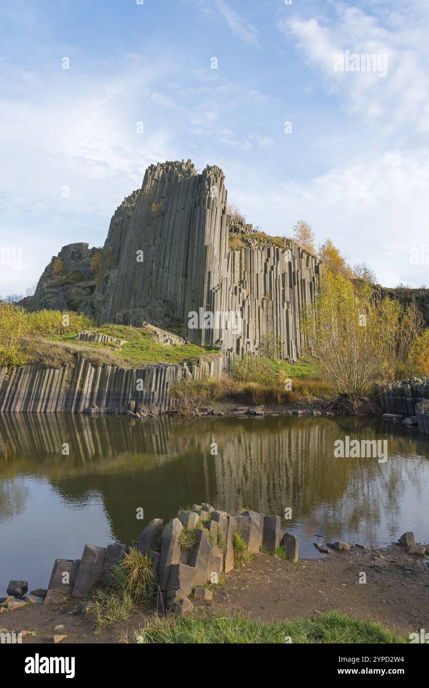Columns rock natural monument hi-res stock photography and images - Alamy
