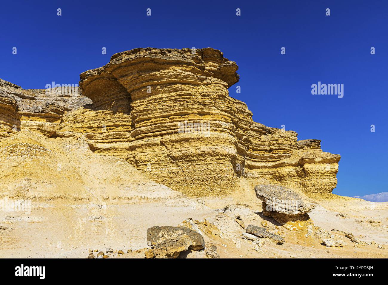 Eroded rock formation on a fossilised reef edge, Huqf stone desert ...