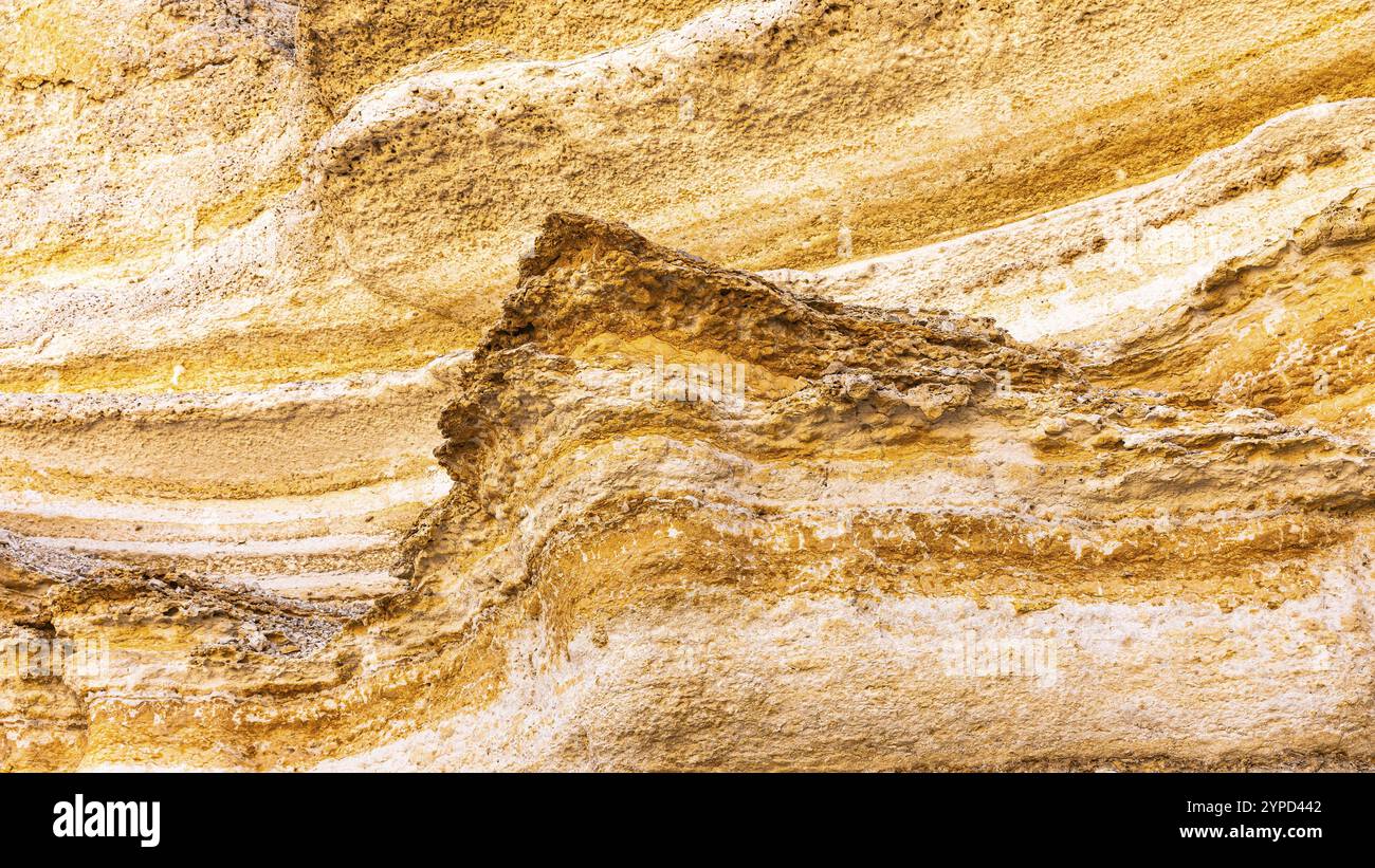 Eroded rock formation on a fossilised reef edge, Huqf stone desert ...